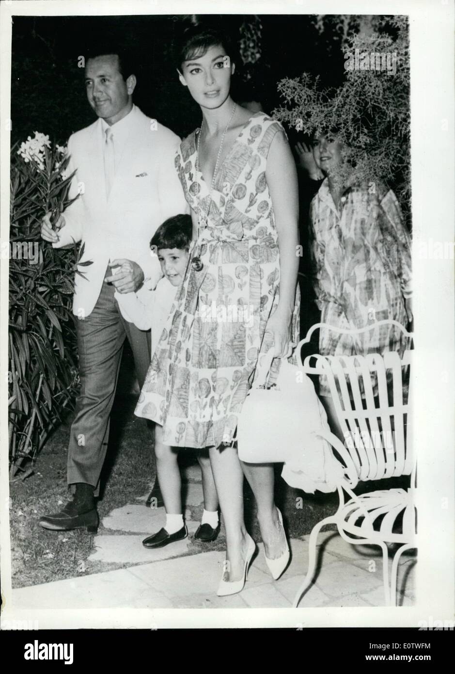 Aug. 08, 1960 - Vic Damone and Pier Angeli together once again ...