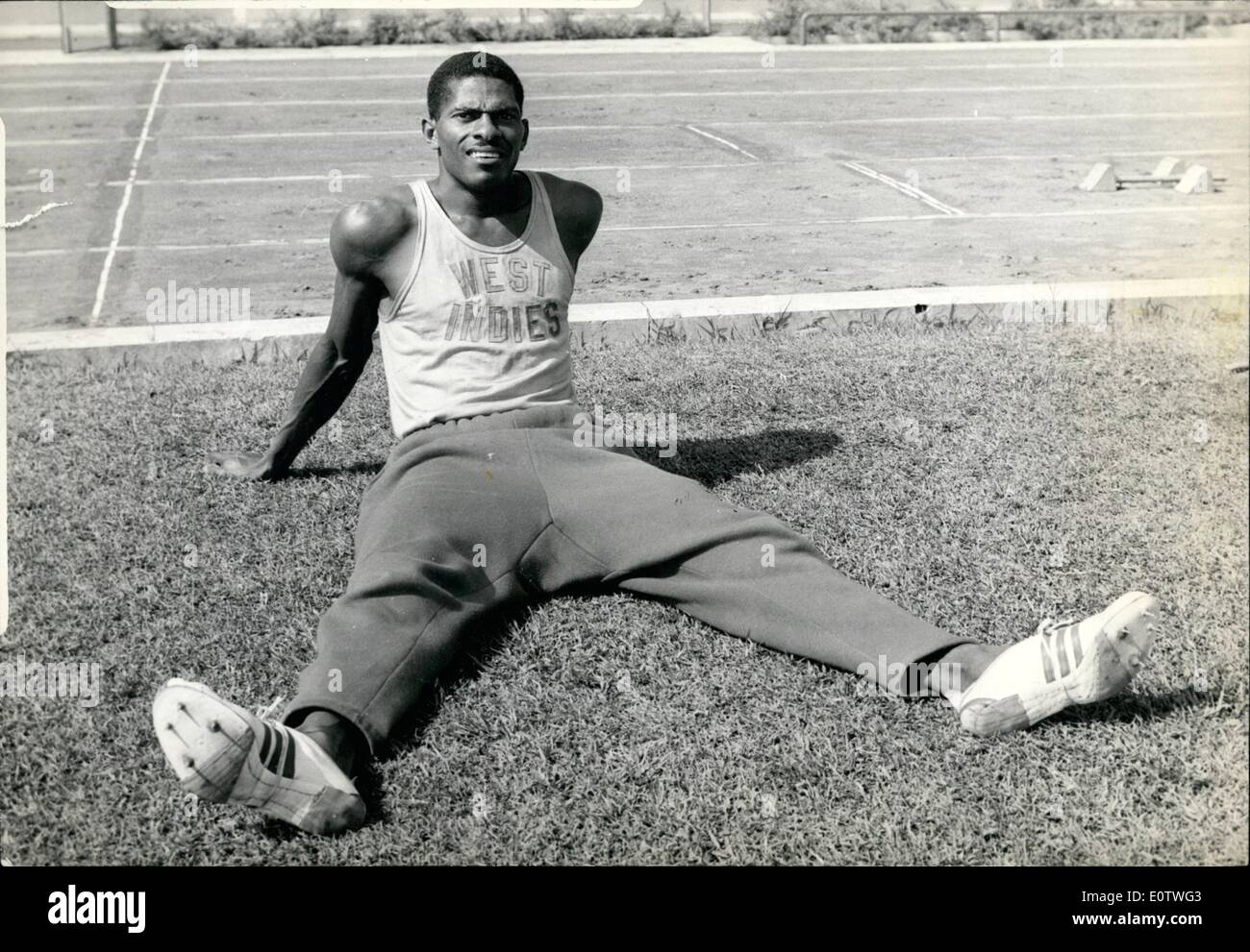 Aug. 08, 1960 - Holder of world 400 meters record trains to keep his ...