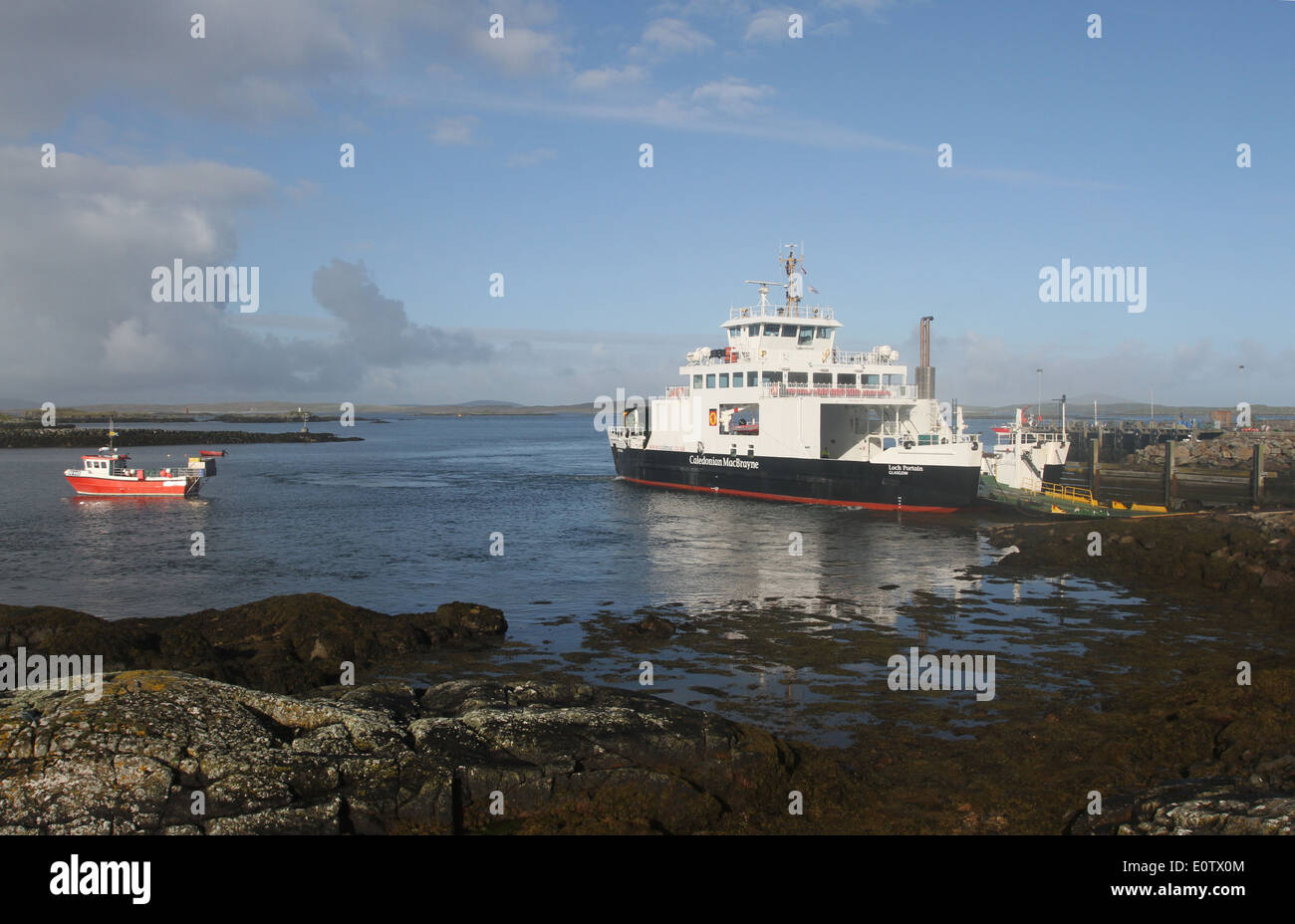 Calmac ferry MV Loch Portain docked Leverburgh Isle of Harris Scotland ...