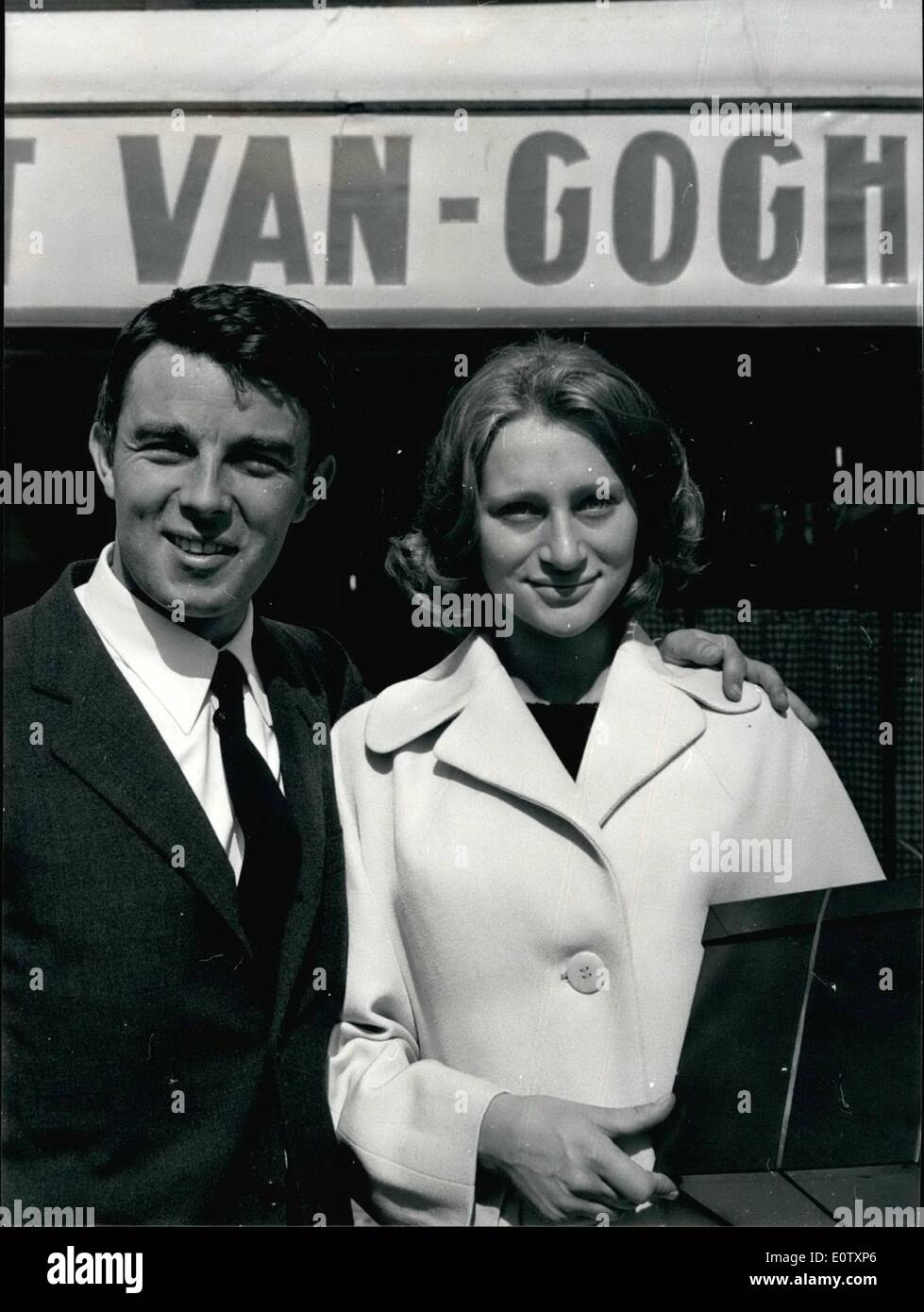 Monique white hi-res stock photography and images - Alamy