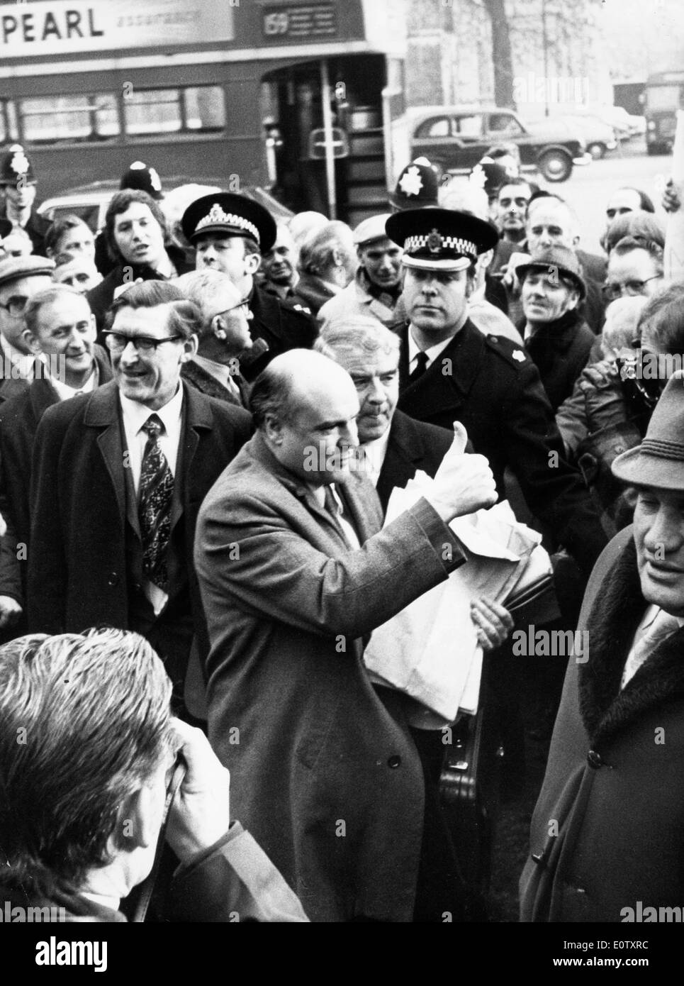 Joe Gormley gives the crowd a thumbs up Stock Photo - Alamy