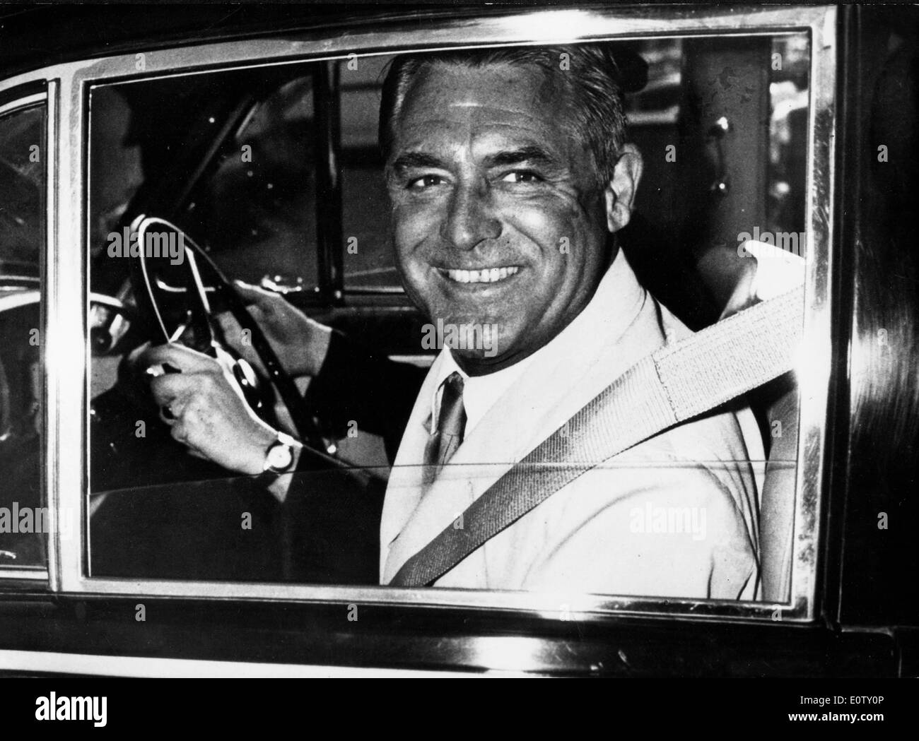 Cary Grant High Resolution Stock Photography and Images - Alamy