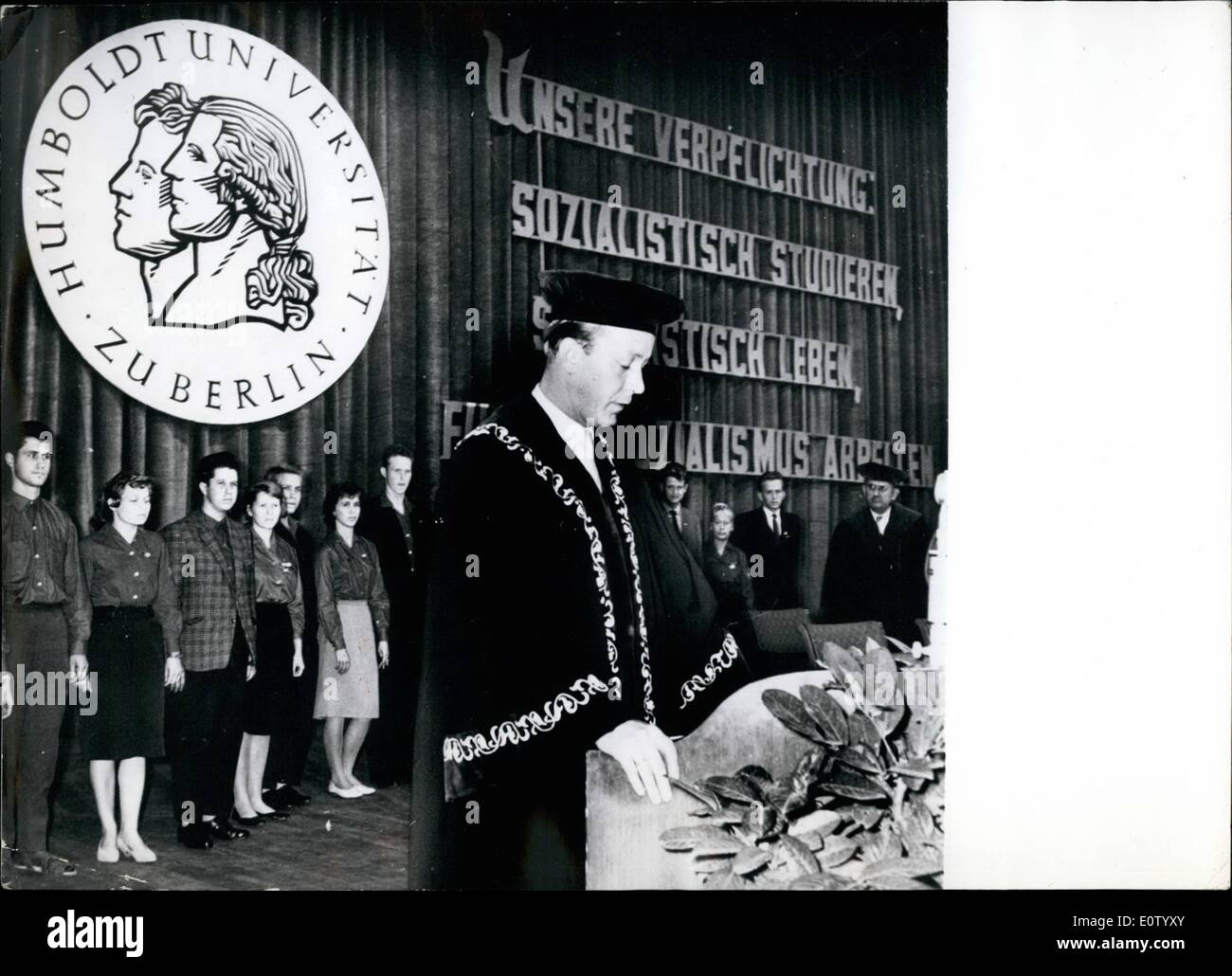 Oct. 10, 1960 - 3600 students of the Humboldt University of East Berlin ...