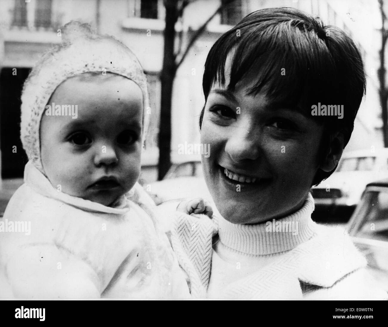 Suzanne Black and White Stock Photos & Images - Alamy