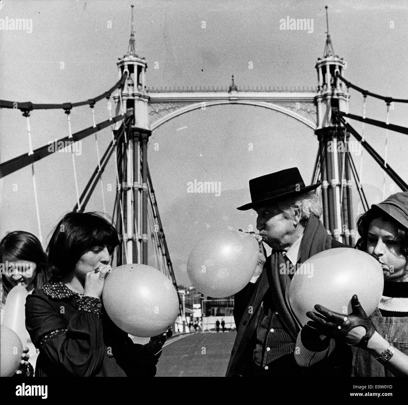 Robert graves hi-res stock photography and images - Alamy