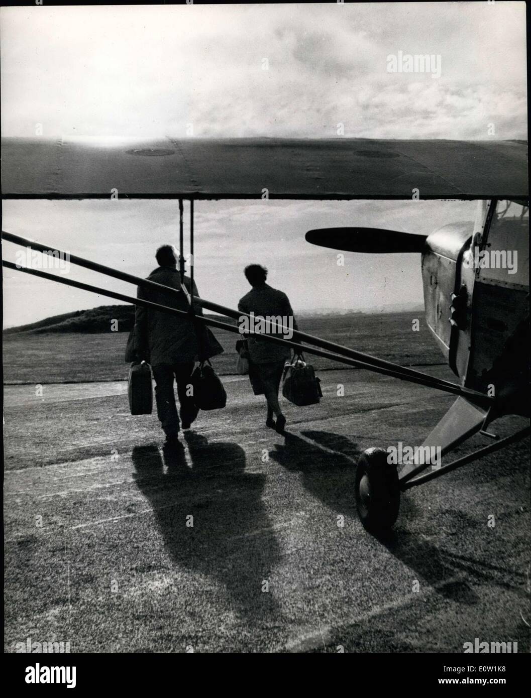Nov. 16, 1960 - Wife Learns to Fly Aircraft on 7,000 Mile Trip ...