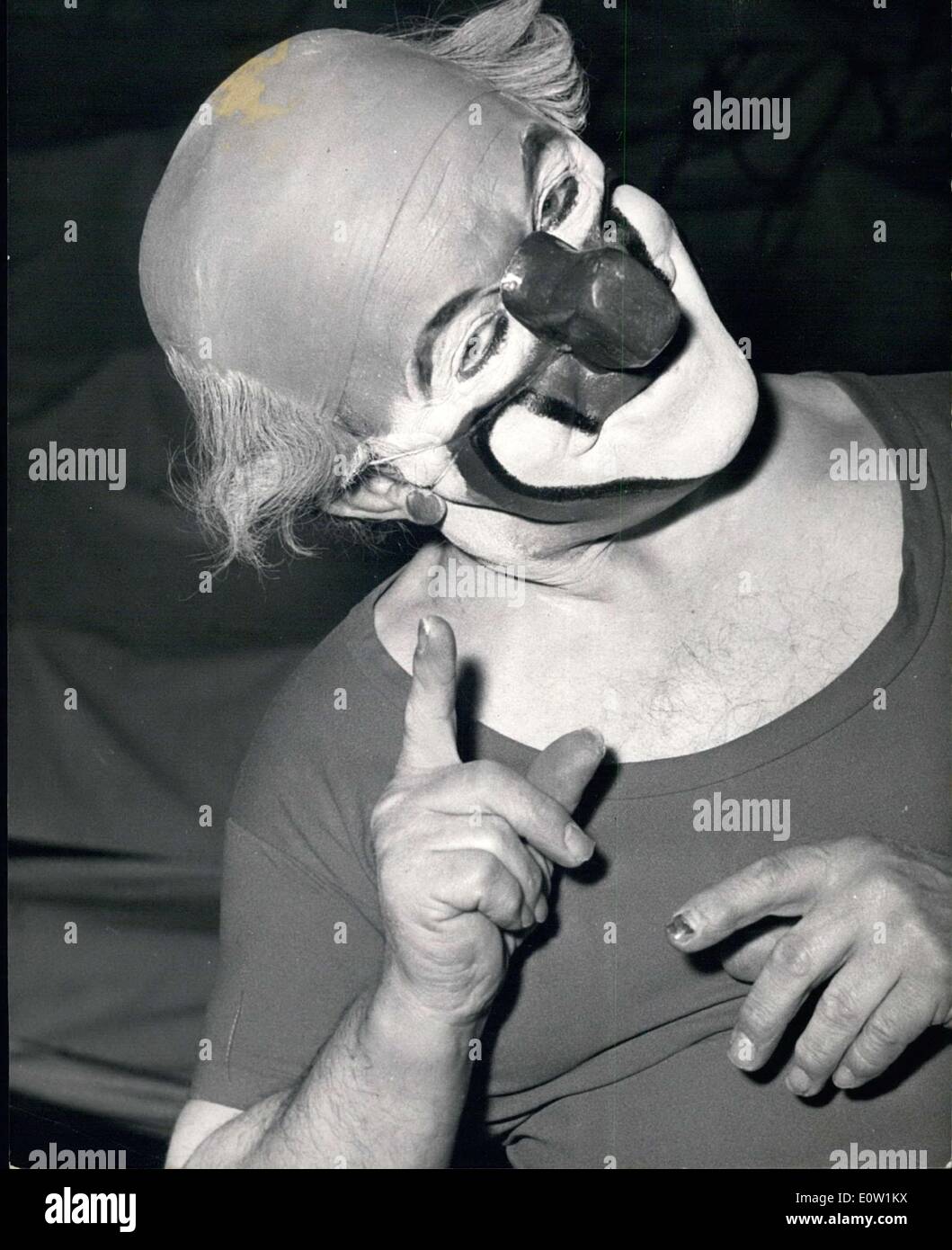 French clown hi-res stock photography and images - Alamy