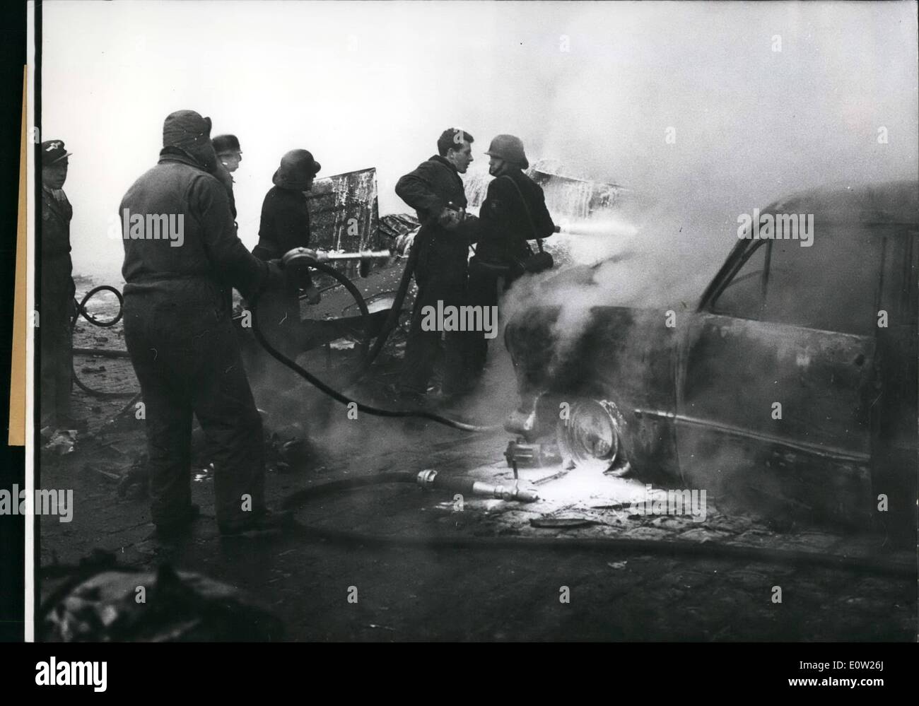Dec. 12, 1960 - Air disaster in Munich: On Dec.17th, at about 2 p.m. a ...