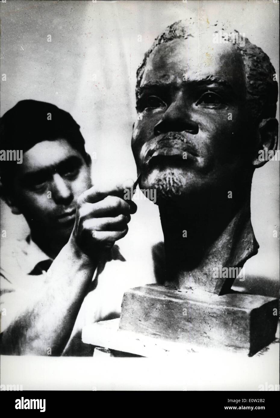 Soviet sculptor makes bust lumamba hi-res stock photography and images ...