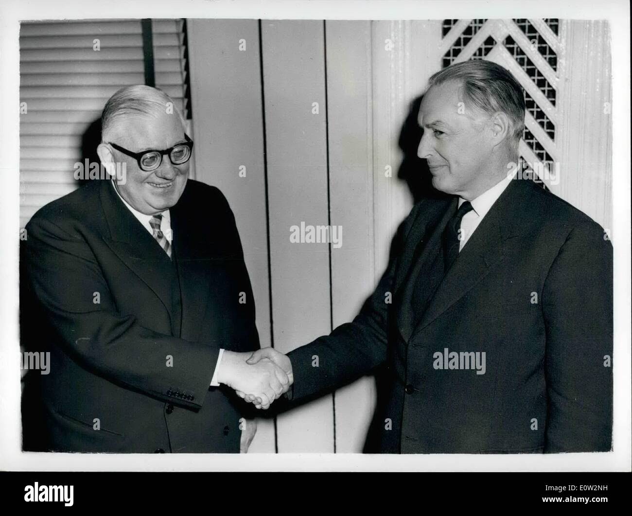 Jan. 01, 1961 - Thomson Odhams Merger. Mr. Thomson Meets Sir ...