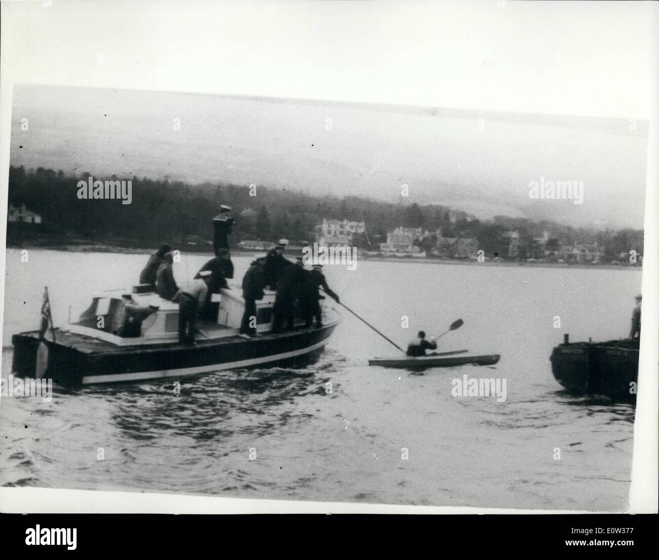 Mar. 03, 1961 - ''Kayak Commandos'' try to delay mooring of United ...