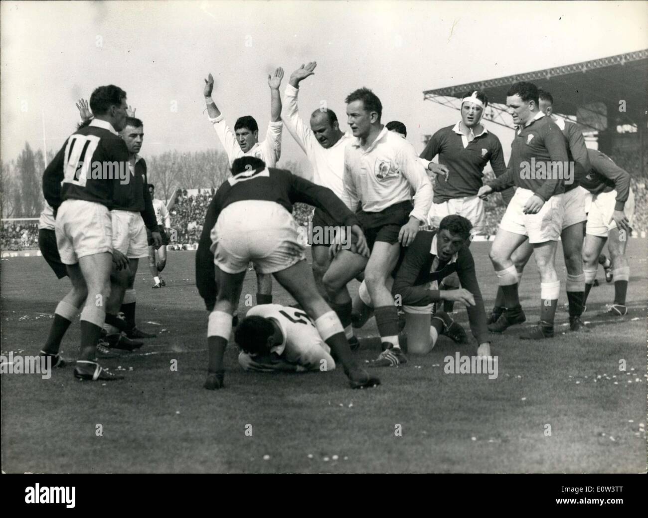 White wales rugby hi-res stock photography and images - Alamy