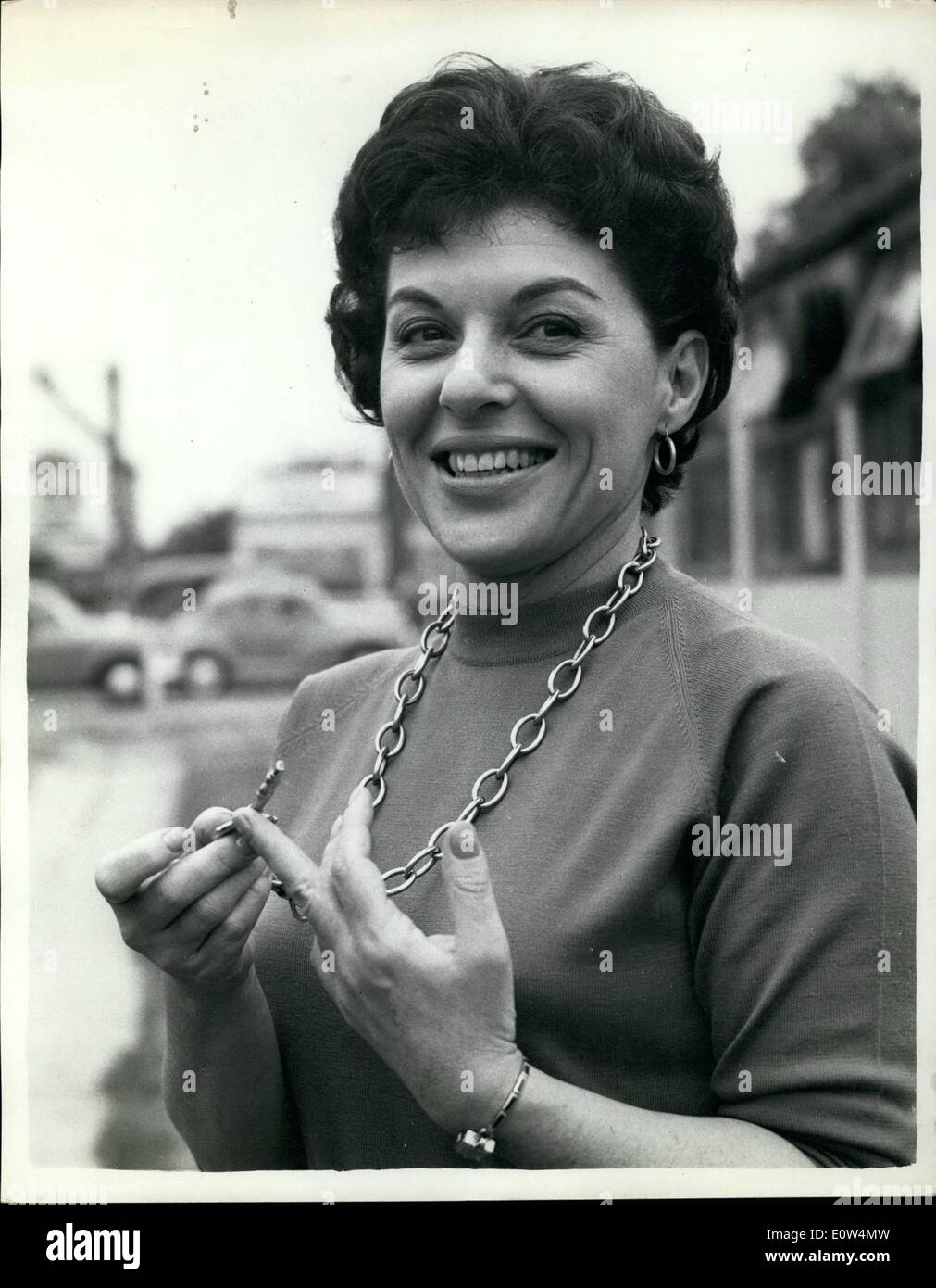 Jun. 06, 1961 - American Singer Arrives Here for Season at the Society ...