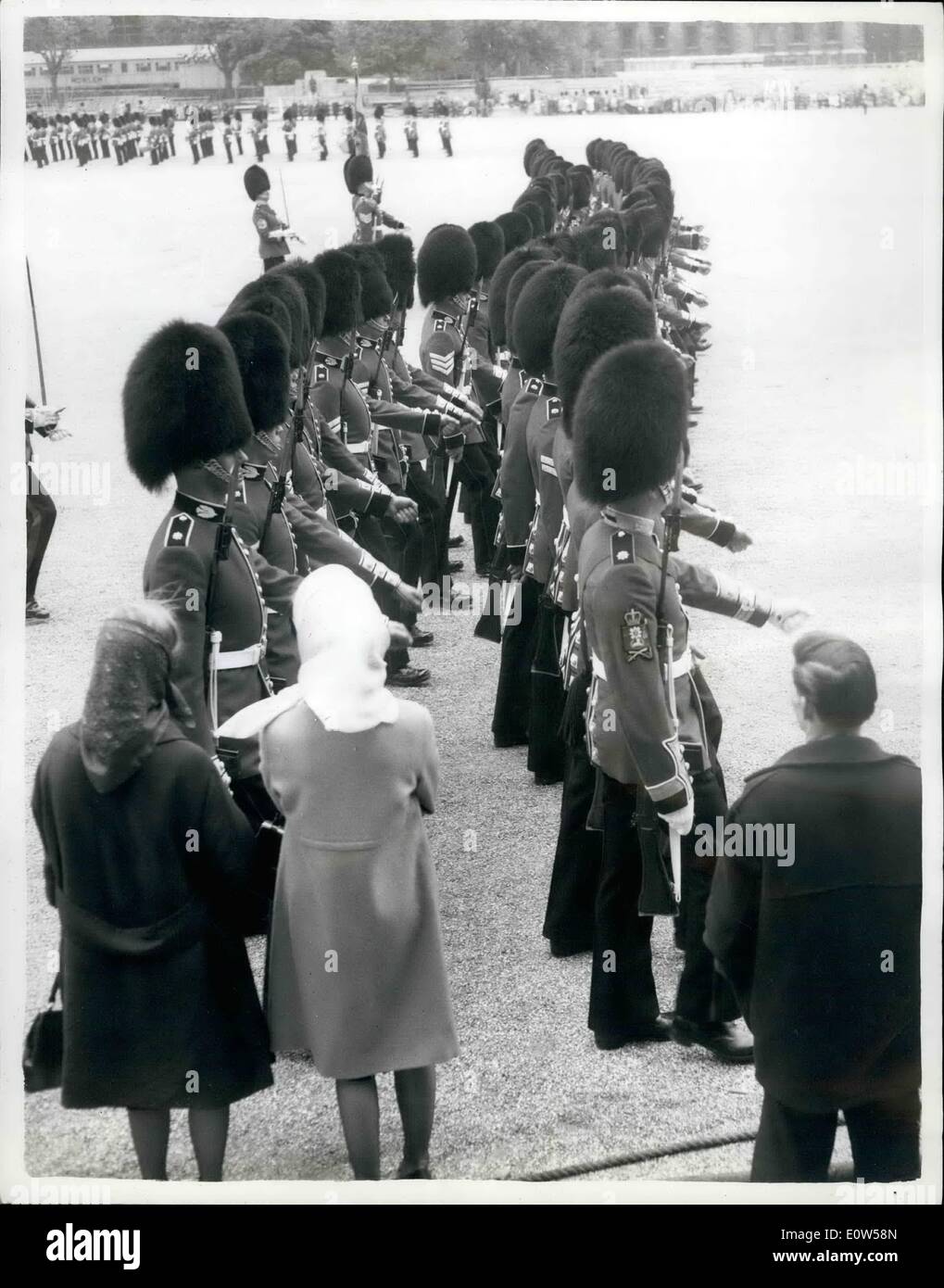 May 05, 1961 - Guard Mounting Ceremony on Horse Guards Parade. hoto ...