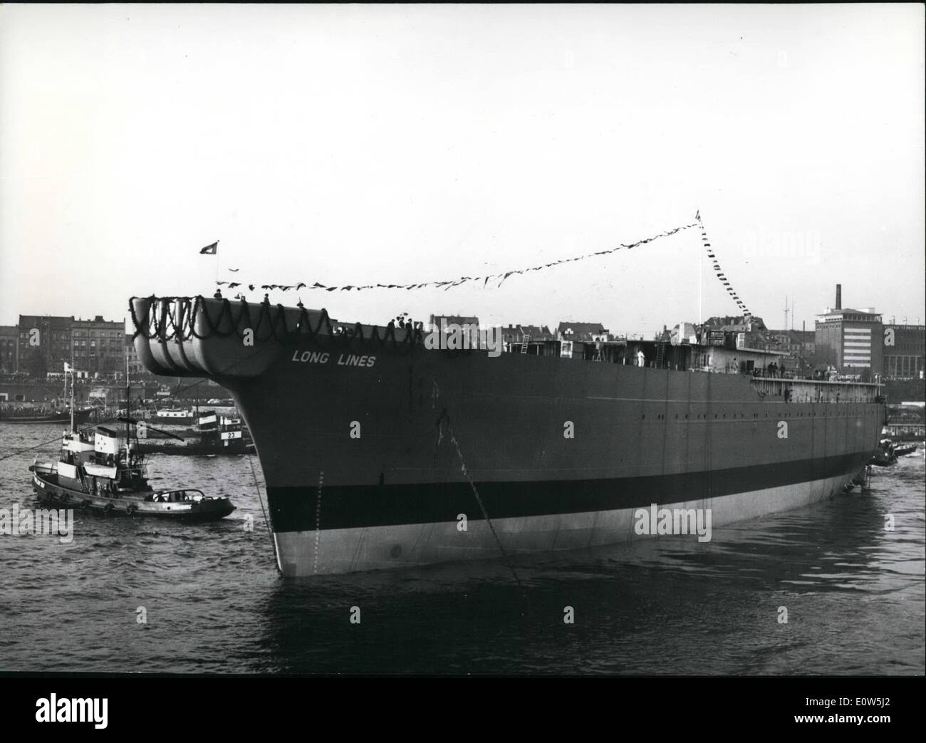 Cable laying ship hi-res stock photography and images - Alamy