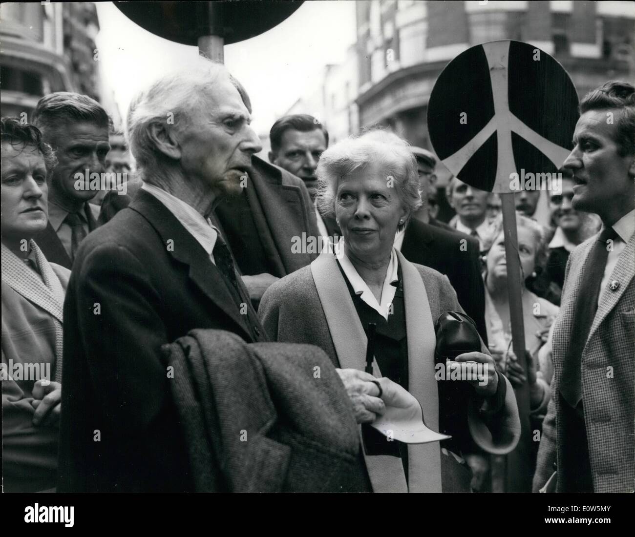 Lord russell hi-res stock photography and images - Alamy