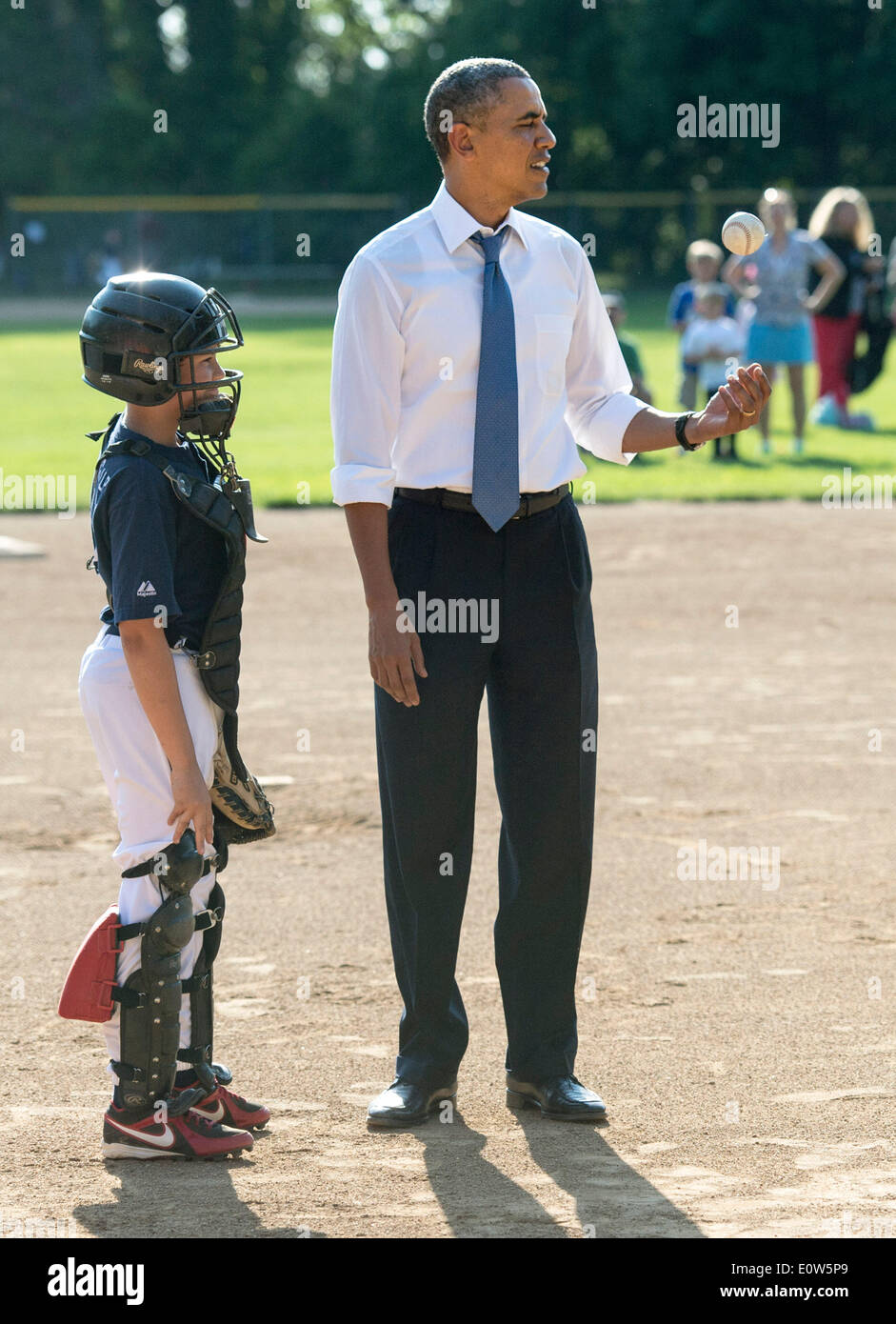 Usa president first pitch baseball hi-res stock photography and images ...