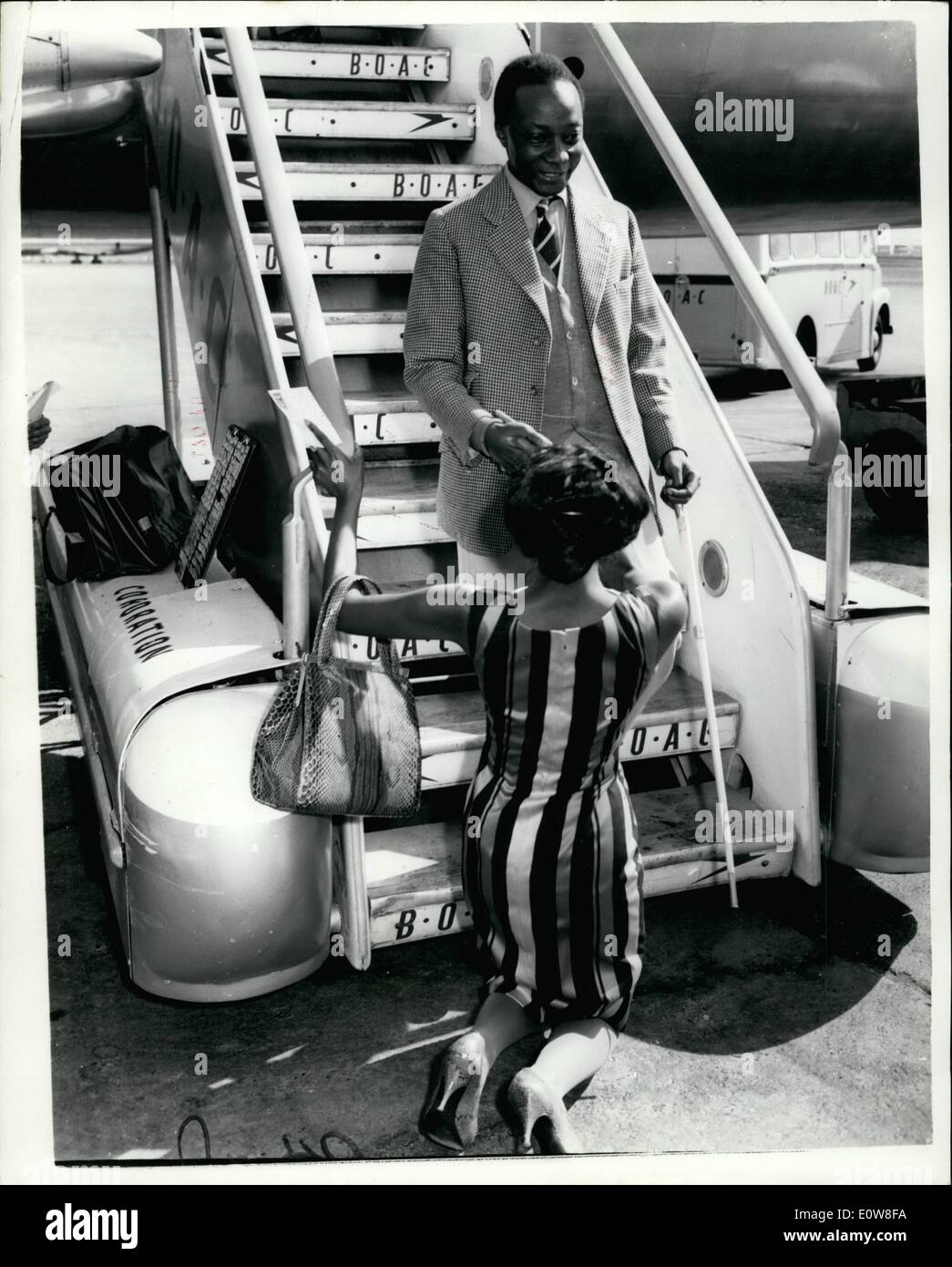 Nov. 11, 1961 - Kabaka of Buganda arrives in London. The Kabaka of ...