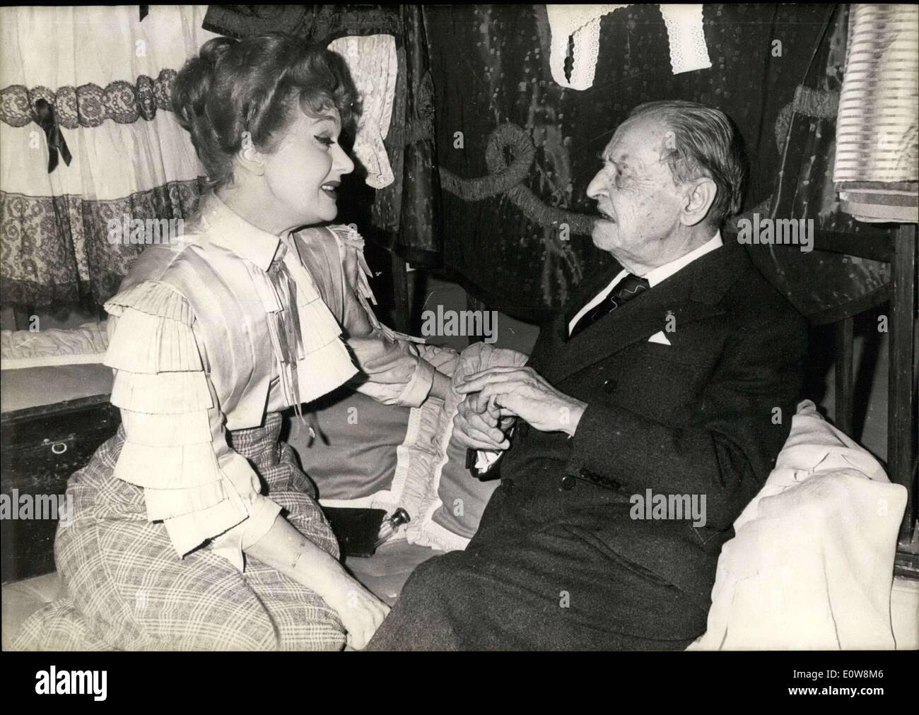 Jan 22 1962 she actress in constance hi-res stock photography and ...