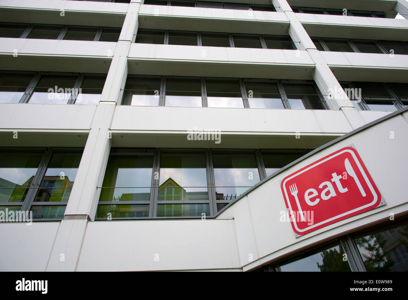 Eat house logo hi-res stock photography and images - Alamy