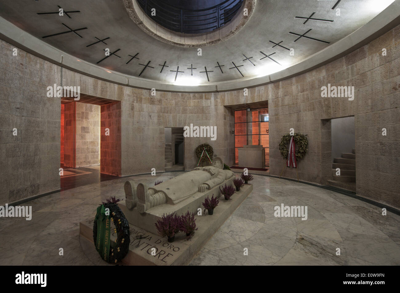 World war i soldier statue hi-res stock photography and images - Alamy