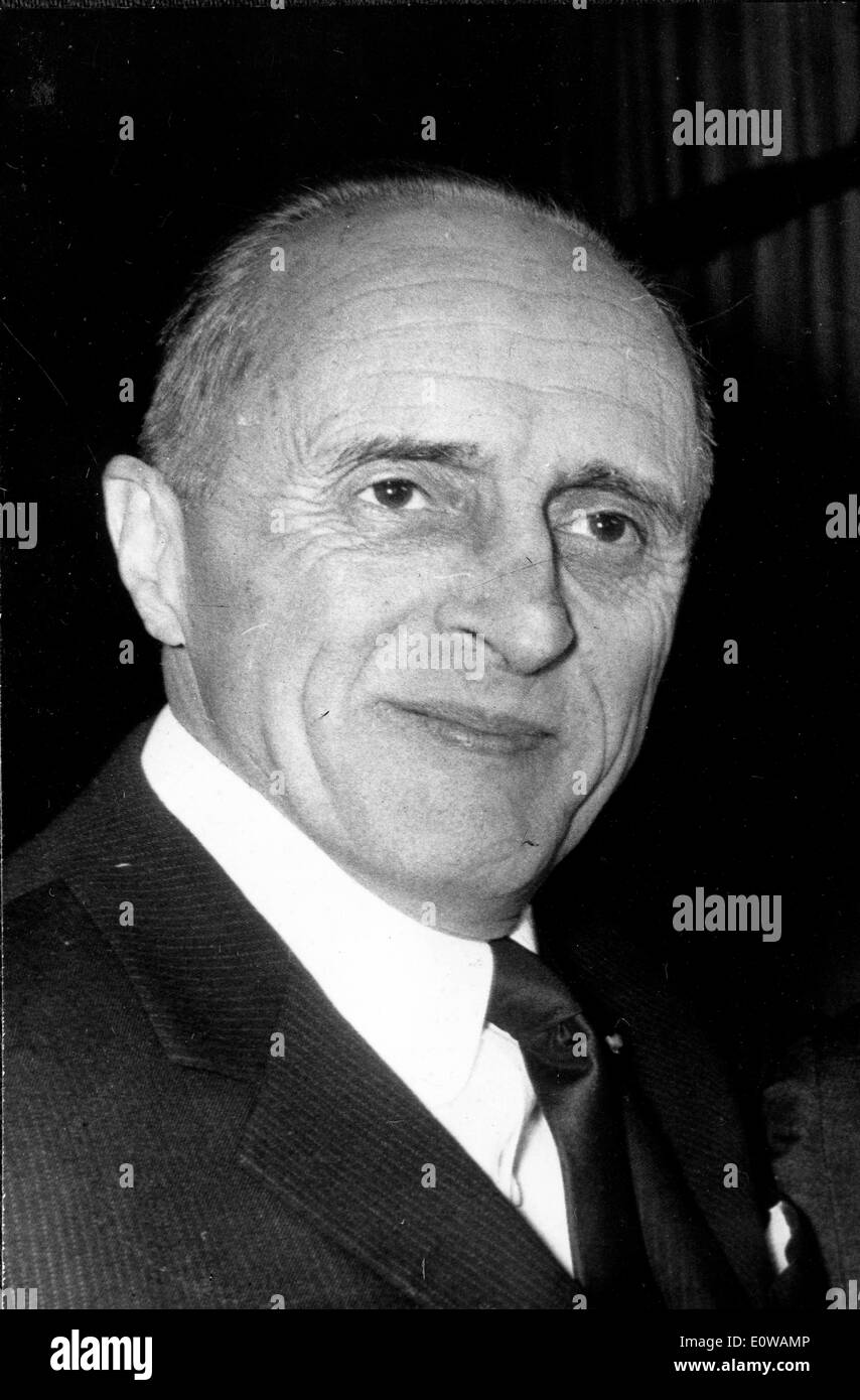 Films by rene clair hi-res stock photography and images - Alamy