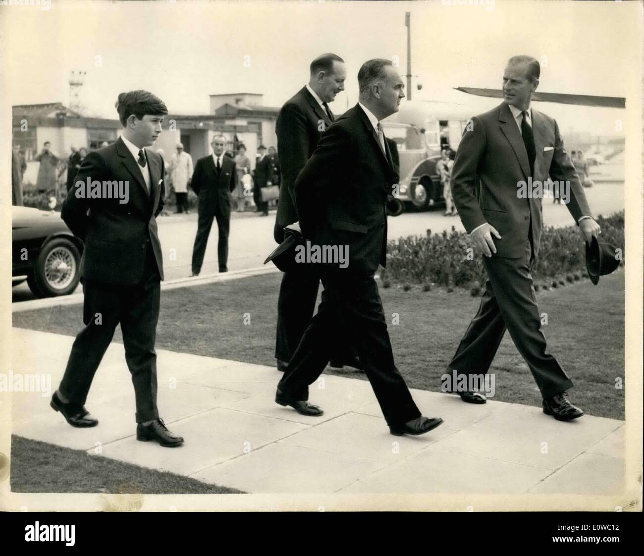 May 01, 1962 - 1-5-62 Prince Philip flies Prince Charles to school ...