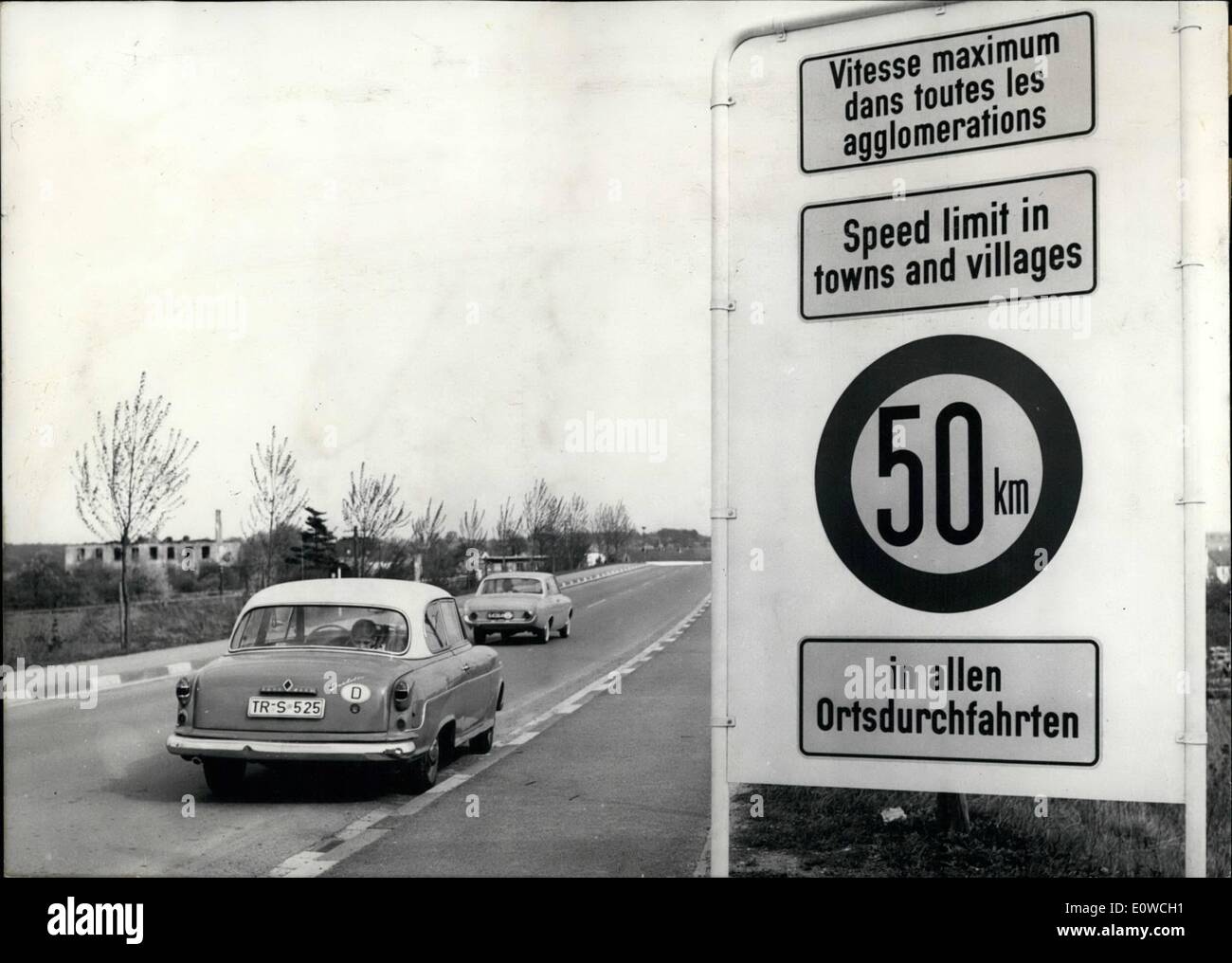 May 05, 1962 - To inform foreigners of the speed limit of 50km/h ...