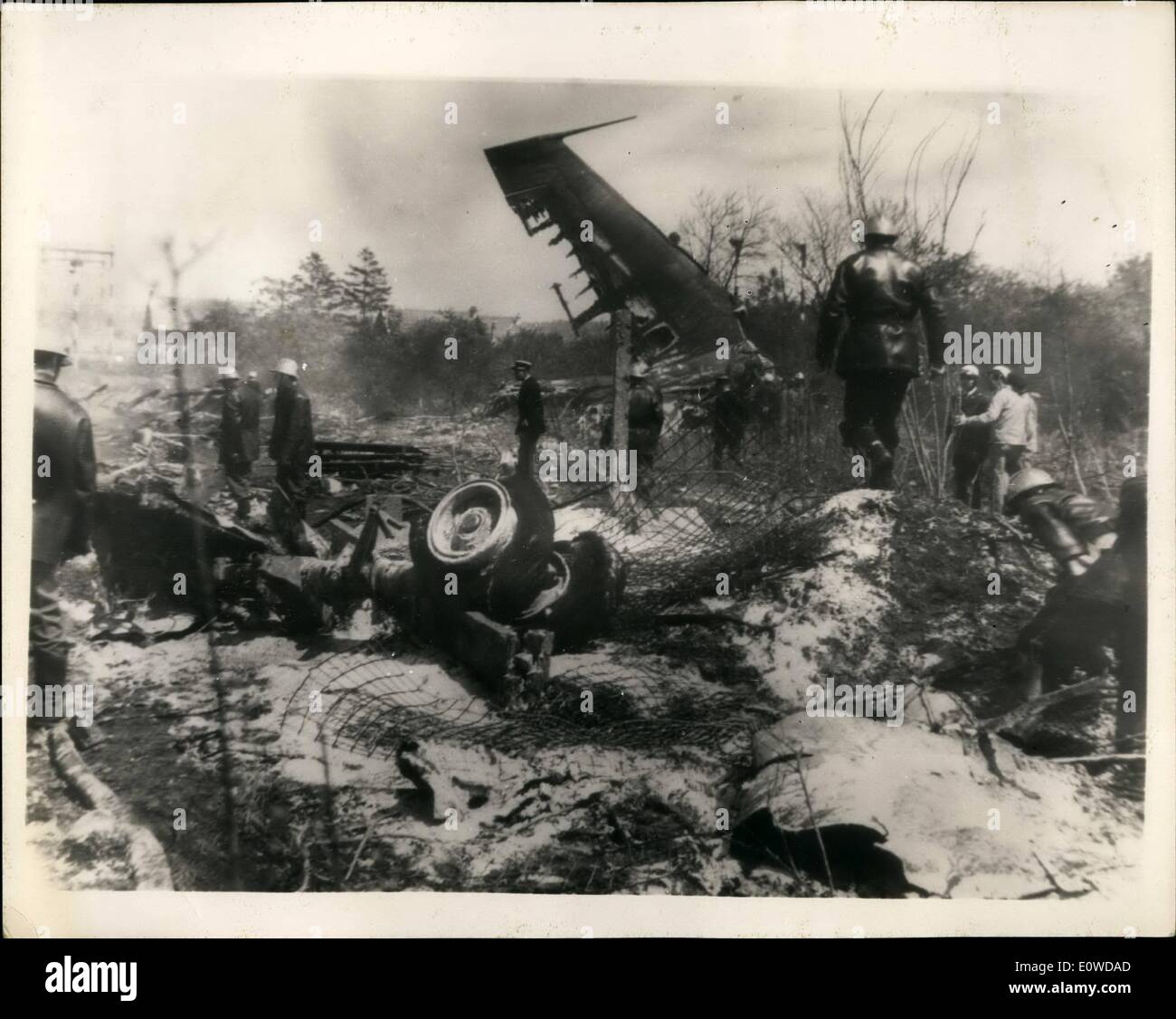 Crash 1962 hi-res stock photography and images - Alamy