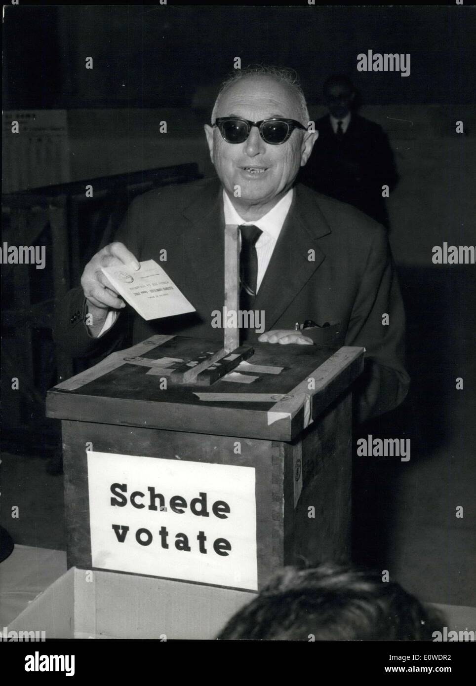 Jun. 10, 1962 - Day of election today in Rome. The bad weather has ...