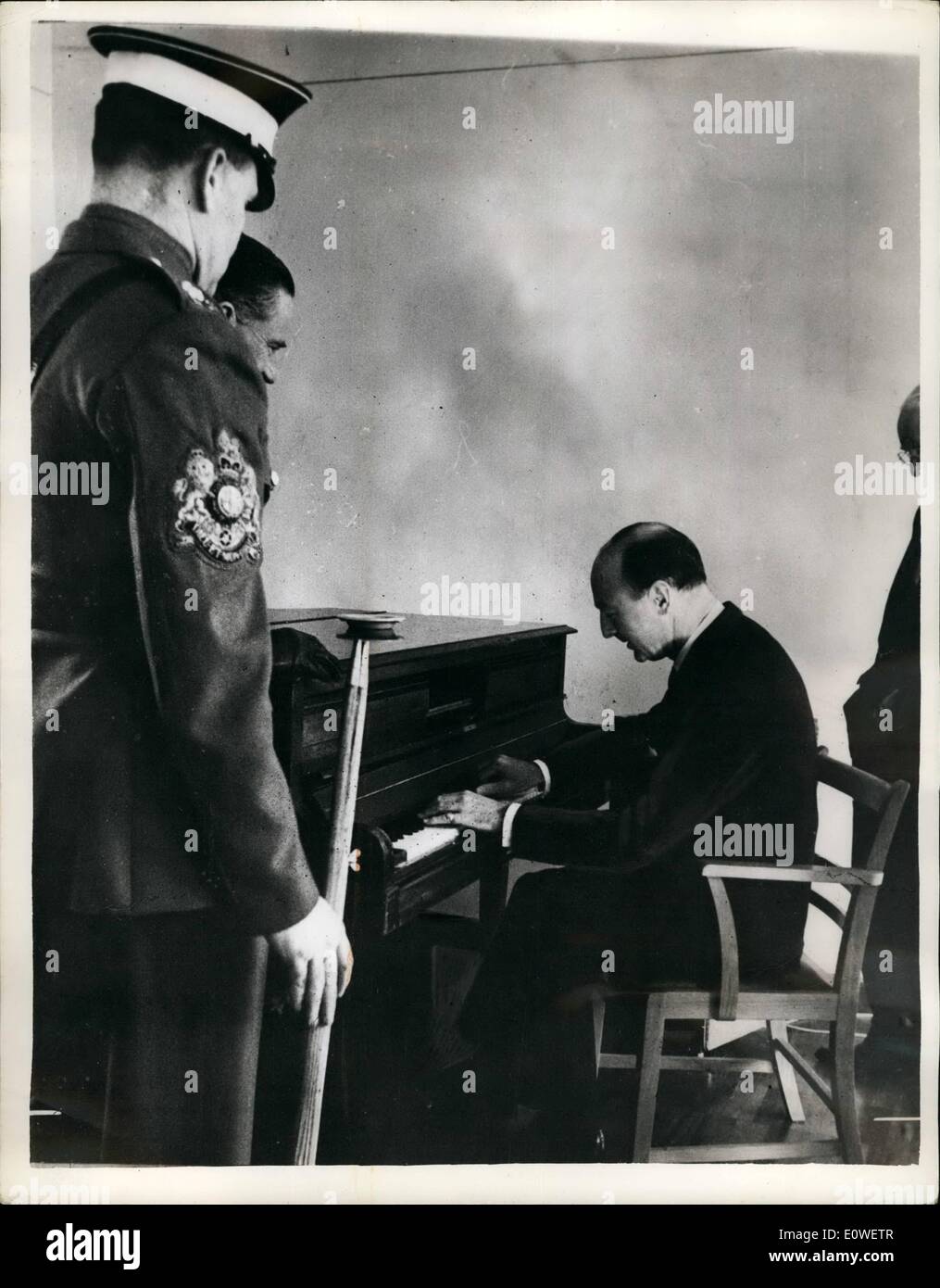 1962 war hi-res stock photography and images - Alamy