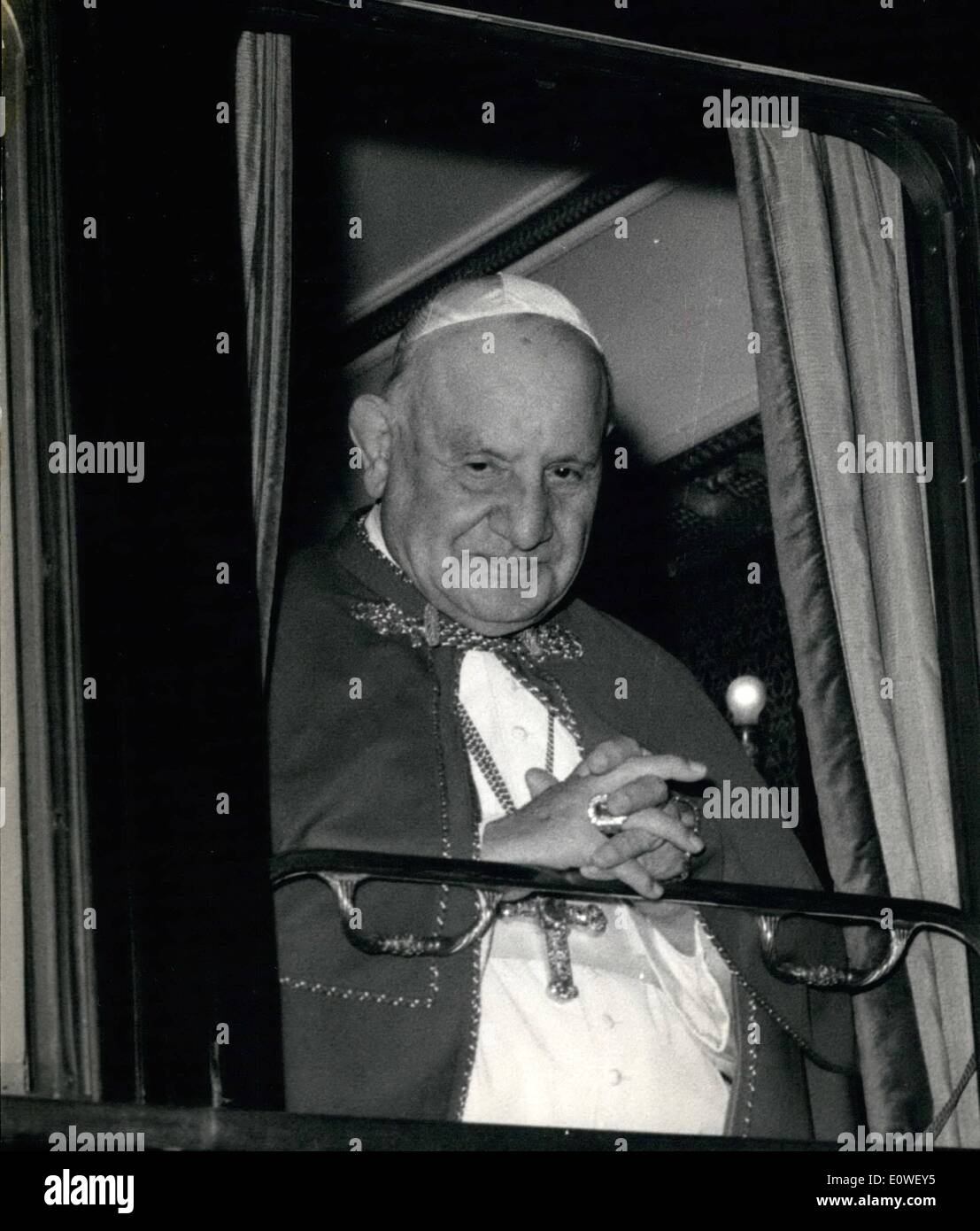 Oct. 10, 1962 - Rome, 4th October 1962 - Pope John XXIII left today ...