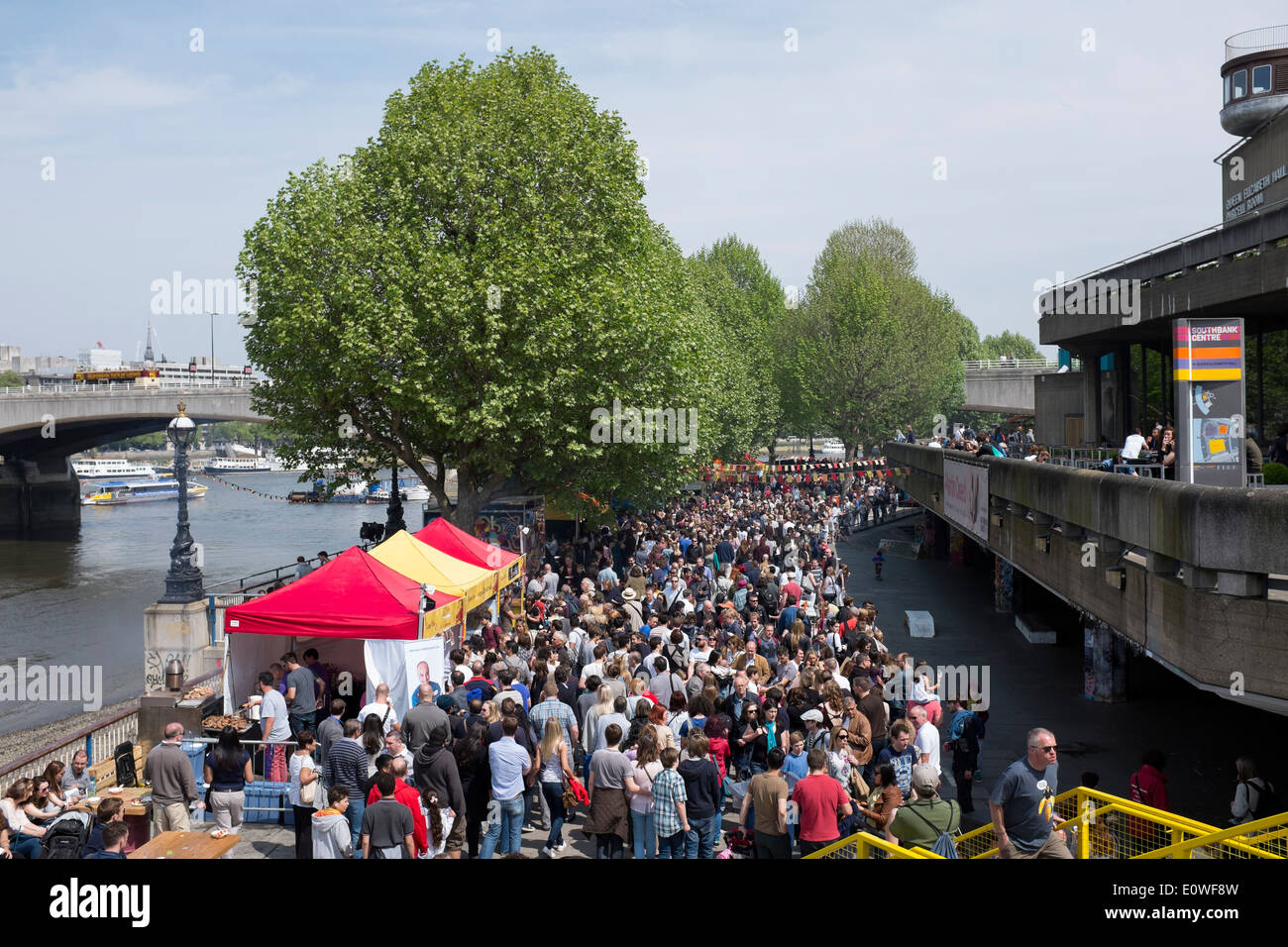 Busy food festival hi-res stock photography and images - Alamy