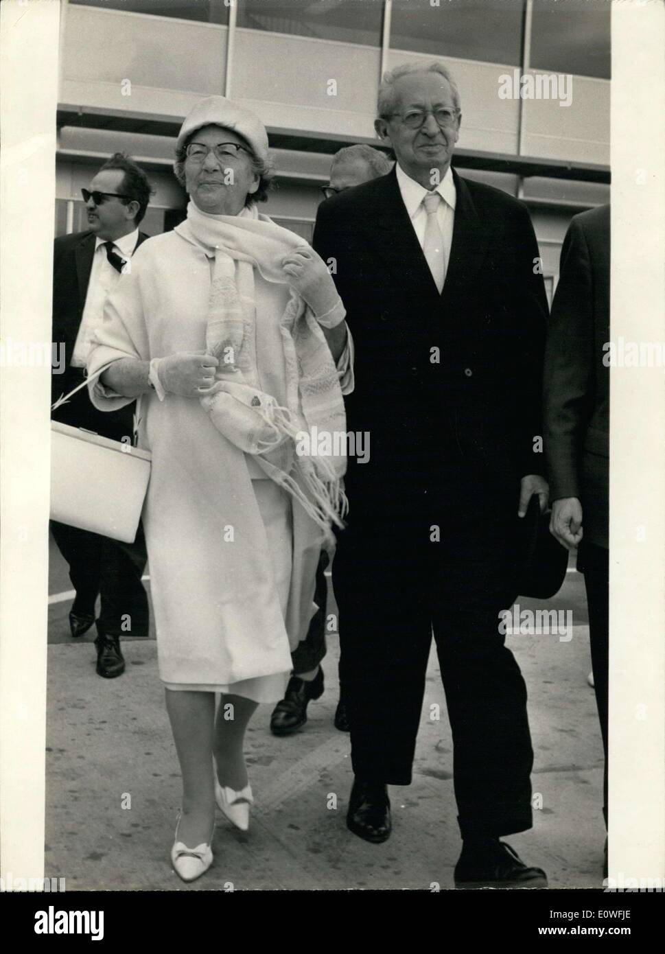 Ben zwi hi-res stock photography and images - Alamy