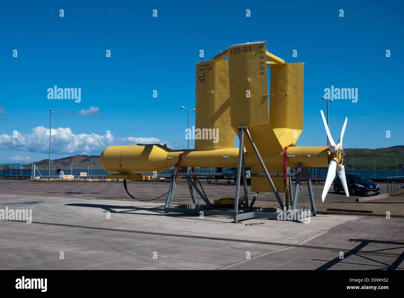 Tide turbine scotland hi-res stock photography and images - Alamy