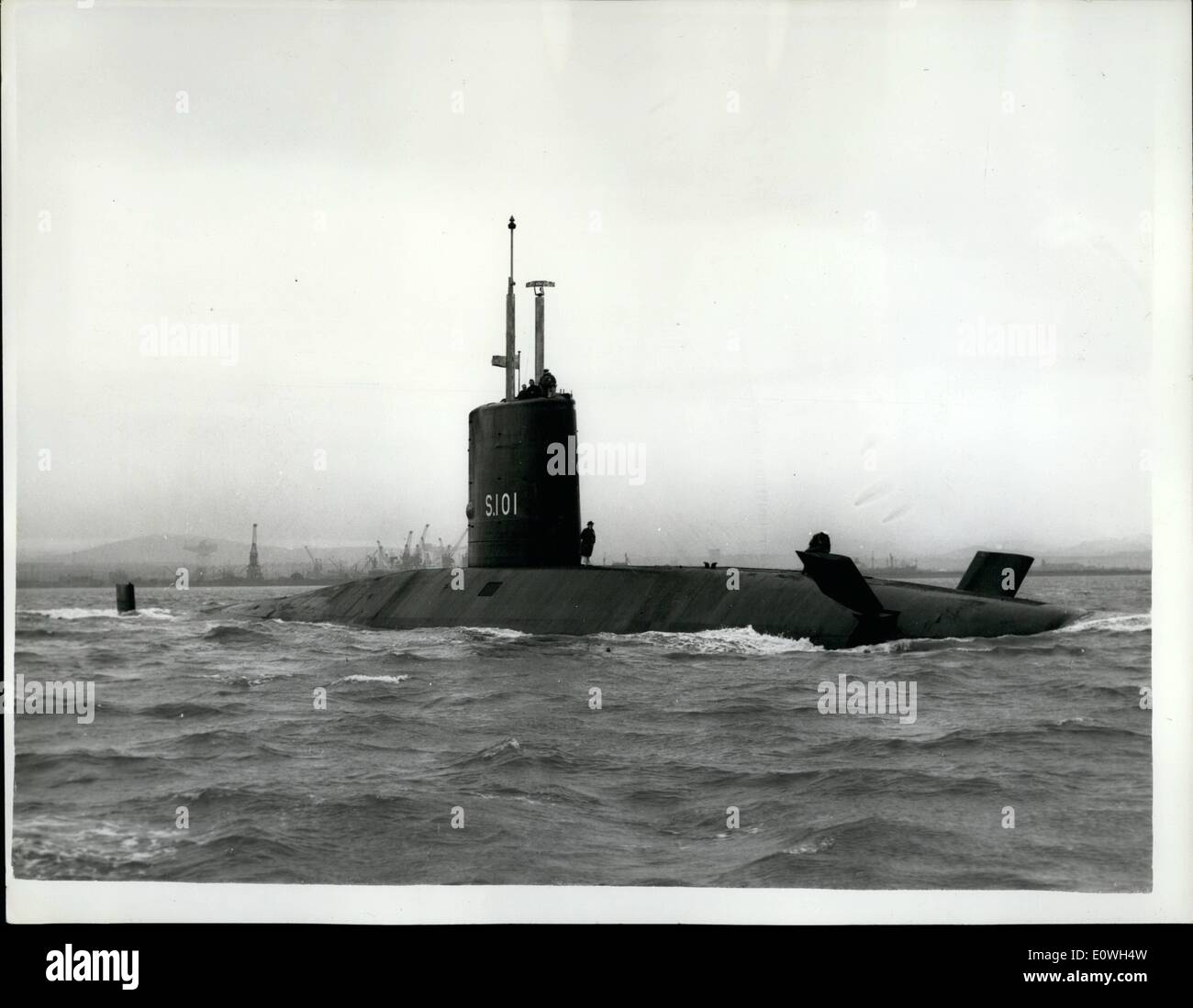 Dreadnought submarine hi-res stock photography and images - Alamy