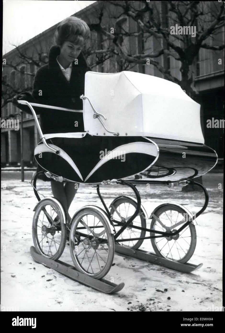 Snow 1963 hi-res stock photography and images - Alamy