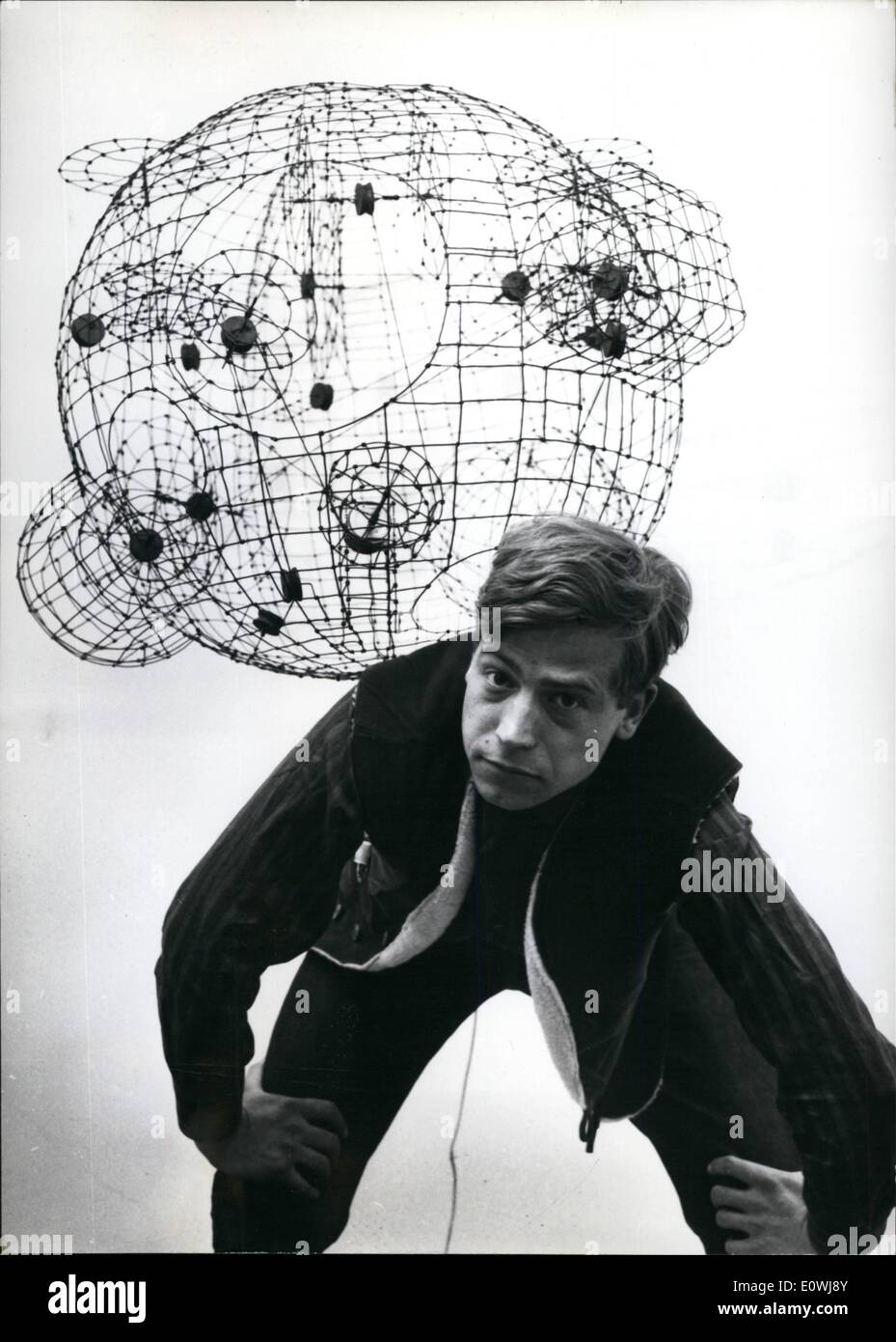 Mar. 03, 1963 - Automobile Sculptures.: made of wires and other steel ...