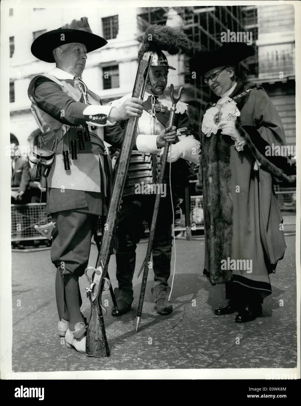 Apr. 04, 1963 - Lord Mayor Pikemen And Musketeers Display Of Ancient ...