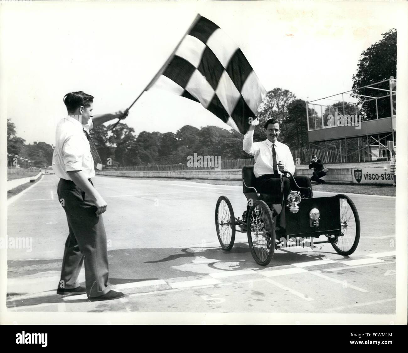 Henry ford 1896 ford quadricycle hi-res stock photography and images ...