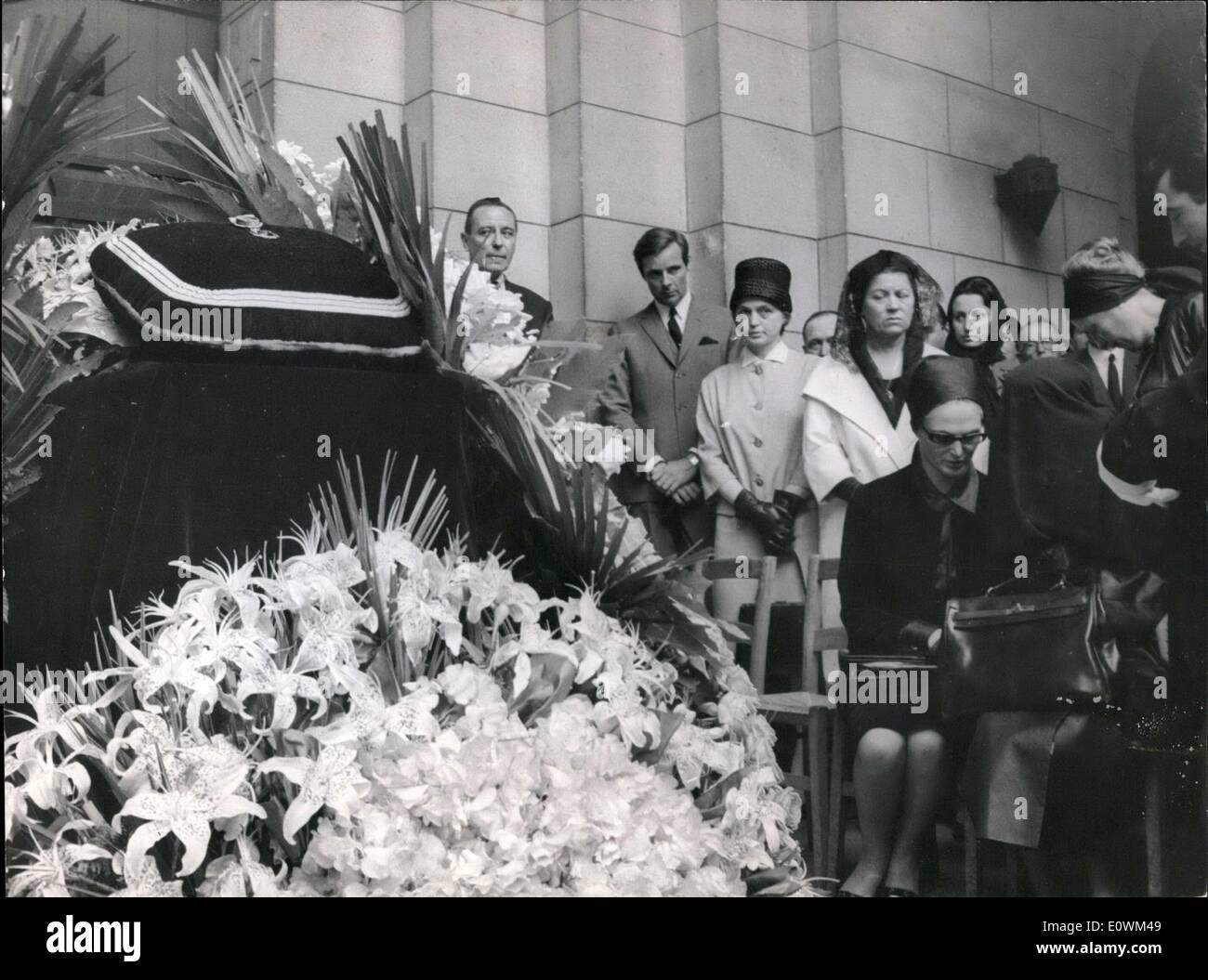 Jul. 20, 1963 - Lucky died of cancer. Her funeral service was held in ...