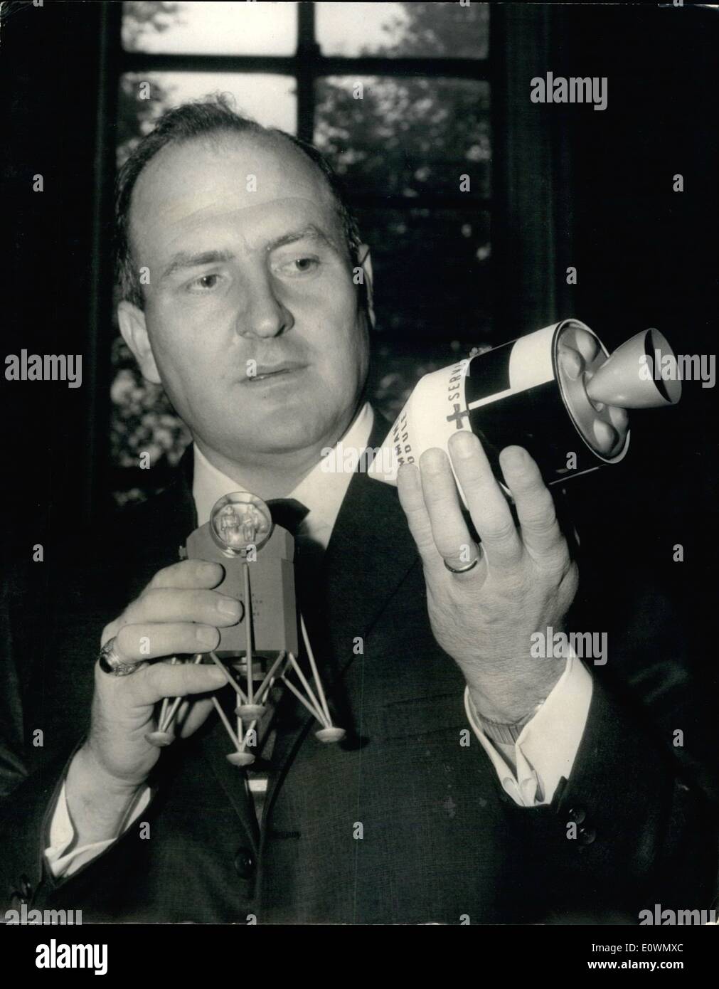 Sep. 09, 1963 - International Telemetering Conference. Photo Shows:- At ...