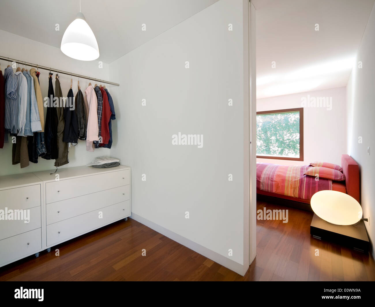 modern house, bedroom Stock Photo - Alamy