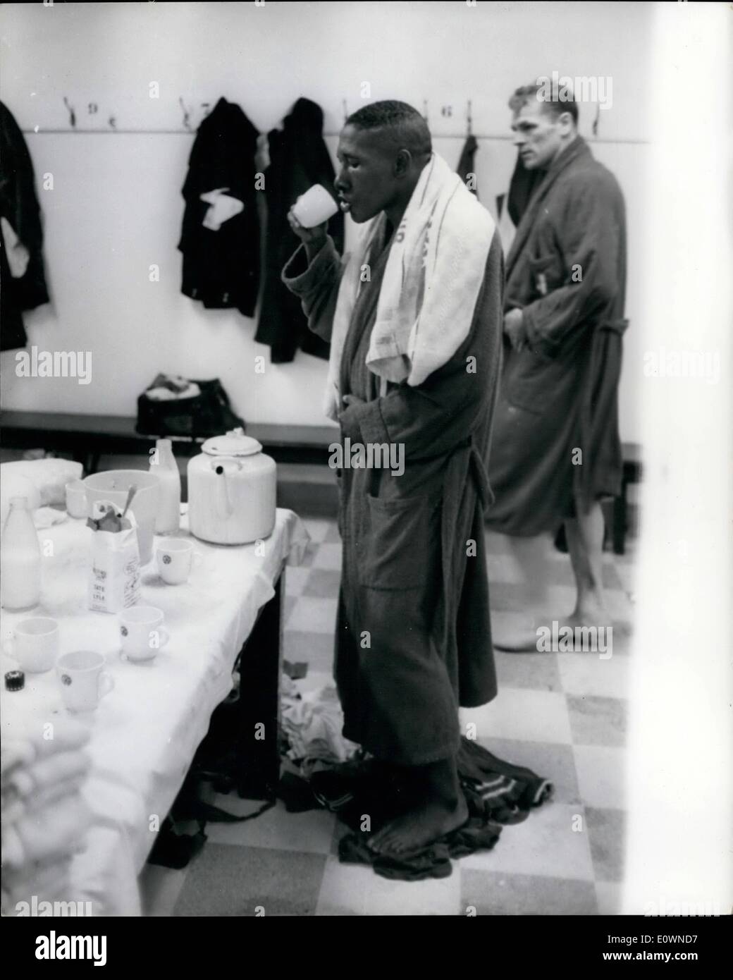 Old english customs hi-res stock photography and images - Alamy