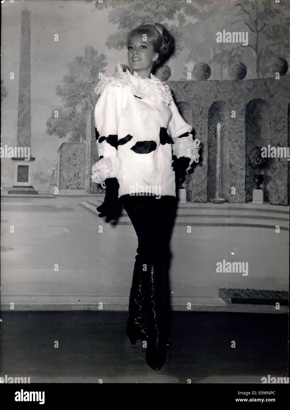 Oct. 16, 1963 - Parisian furrier Henri Stern presented his Winter ...