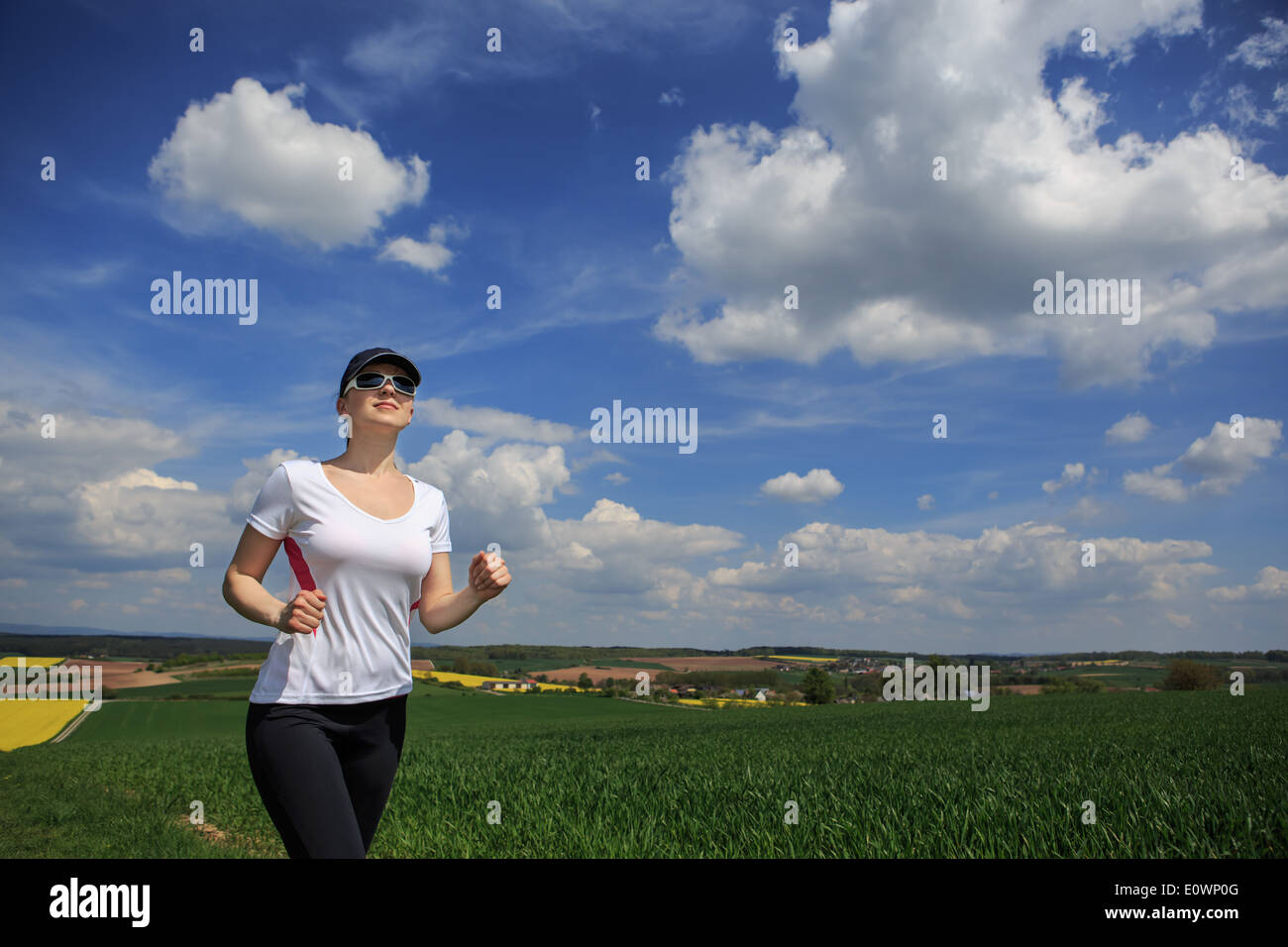 Jogging through nature hi-res stock photography and images - Alamy