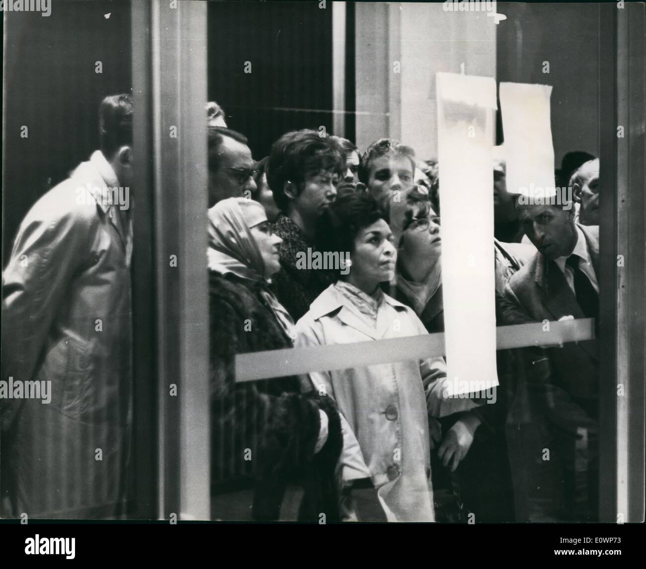 Americans in london hi-res stock photography and images - Alamy