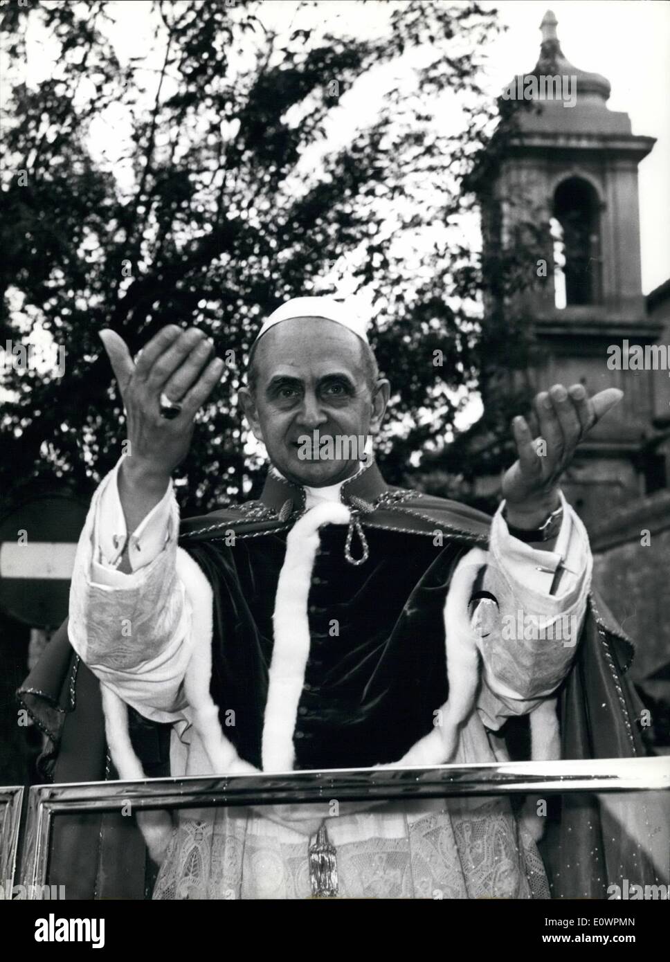 Nov. 11, 1963 - Pope Paul VI went this morning at Saint Clements Church ...