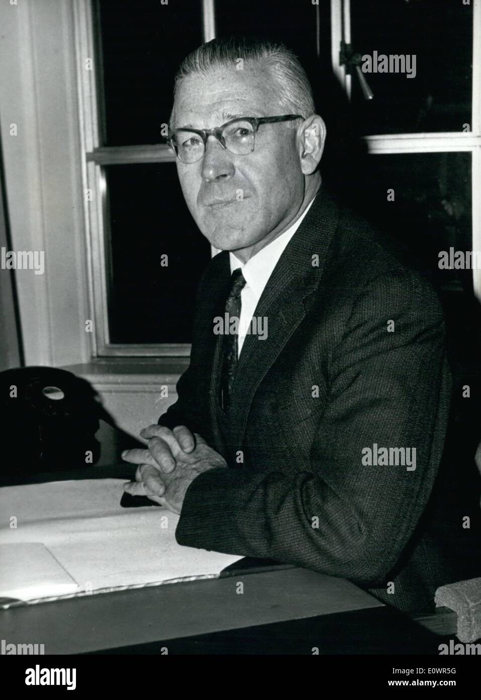 Right hon lord drumalbyn hi-res stock photography and images - Alamy