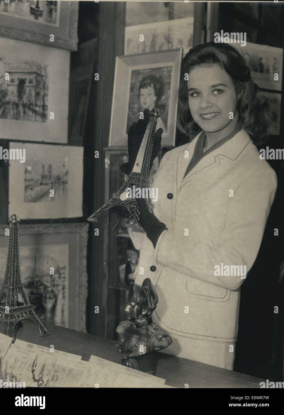 Nov. 20, 1963 - Shopping in Paris for miss world 1963. Beautiful Carole ...